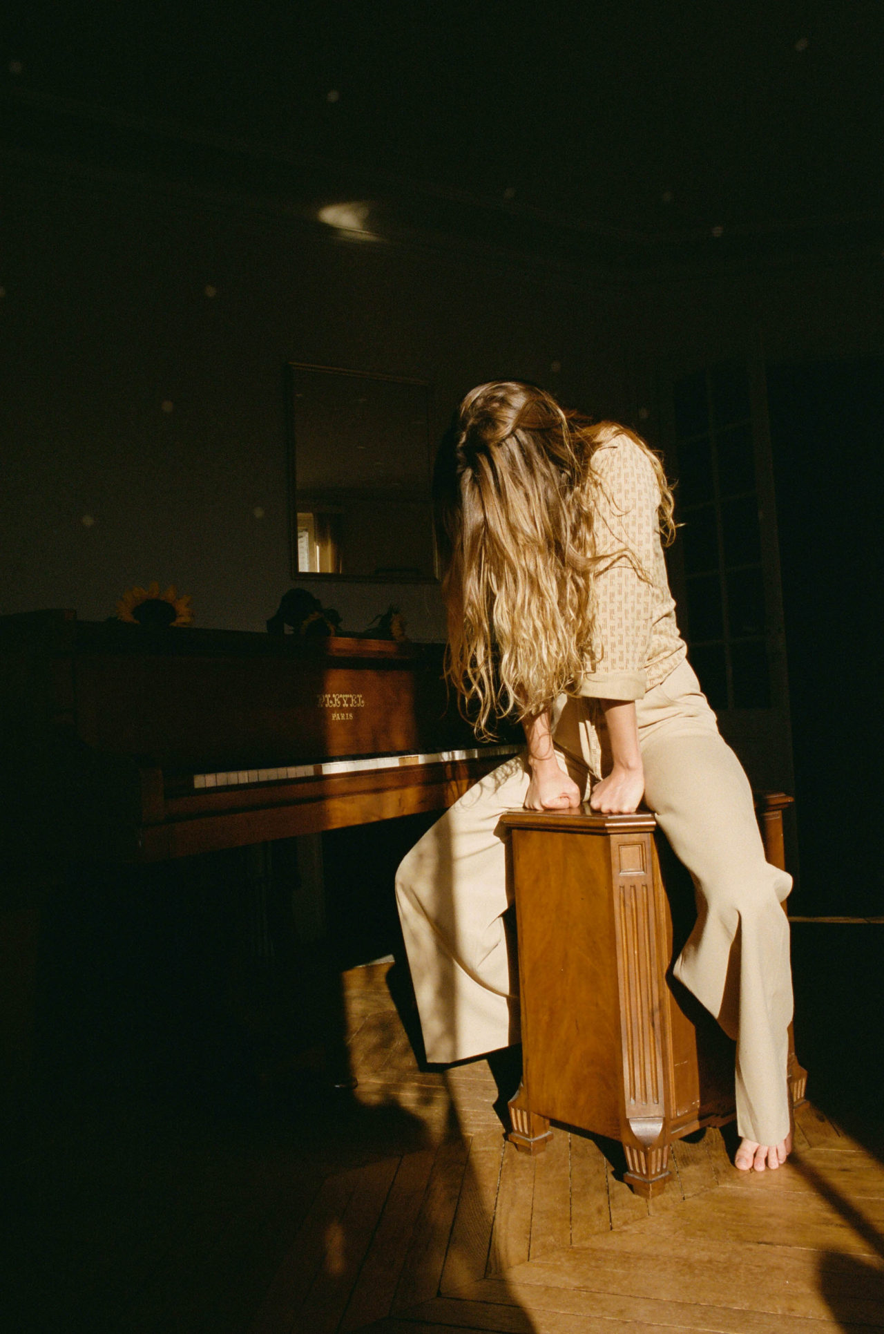 Cassandre | ROY Music